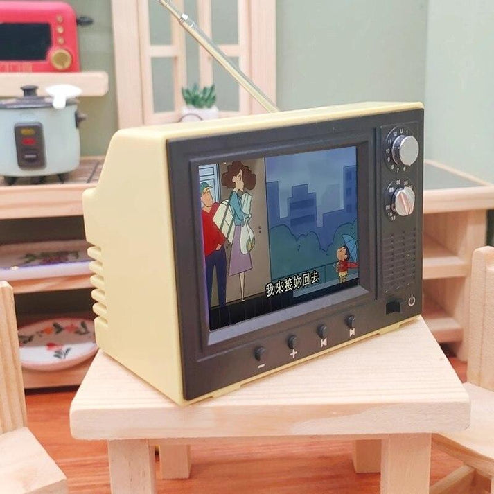 Real Working Miniature TV Retro Style Mini TV Cartoon Play Television ...