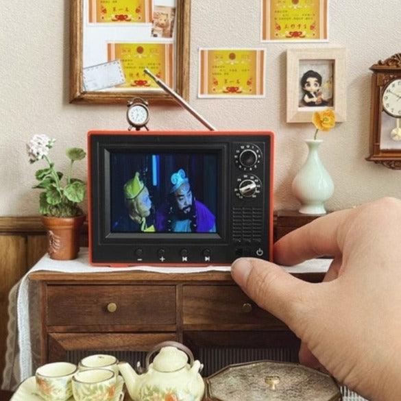 Real Working Miniature TV Retro Style Mini TV Cartoon Play Television ...